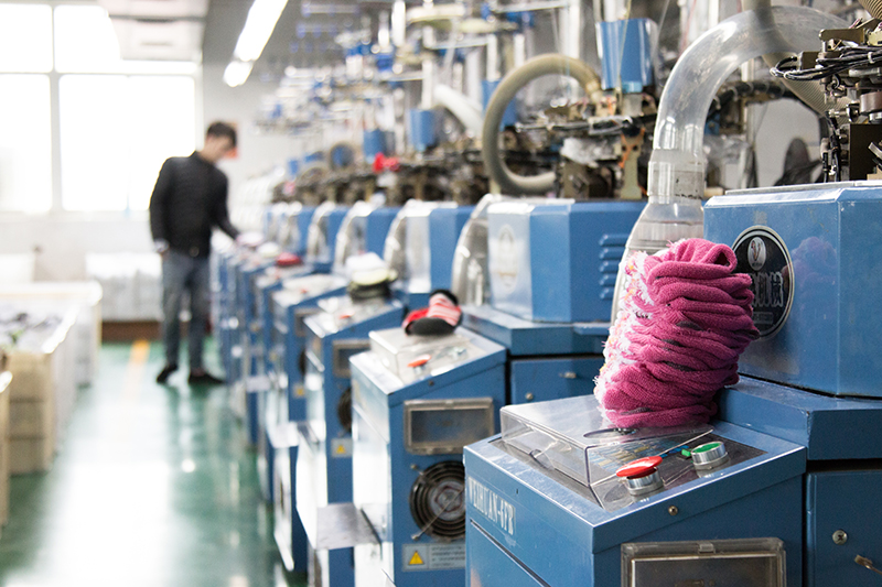 Custom Socks Wholesale Manufacturer, Bulk Socks Factory | OKSOX